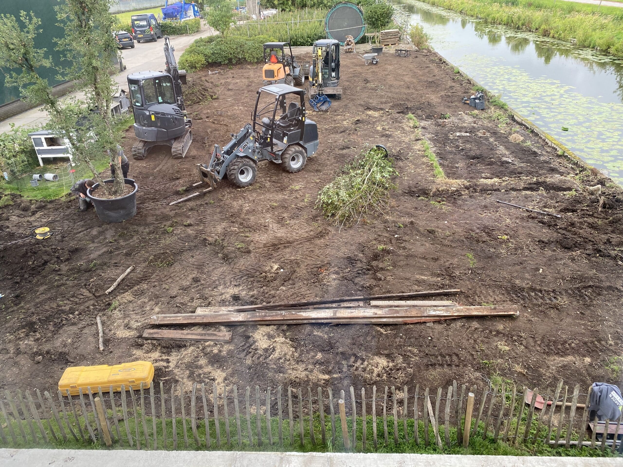 Country family garden with graceful grasses | Garden Vision